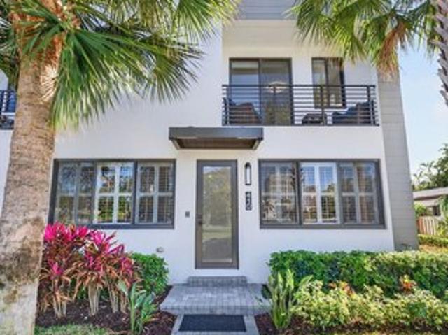 410 SE 12th Ct, Fort Lauderdale, FL 33316