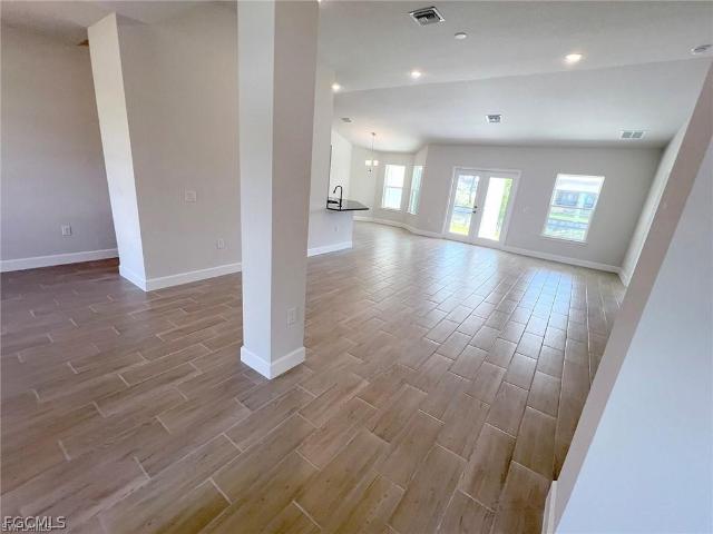 410 SE 1st Ter, Cape Coral, FL 33990 | MLS #2026010
