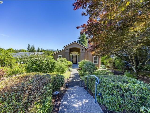 410 Spyglass Dr, Eugene, OR 97401