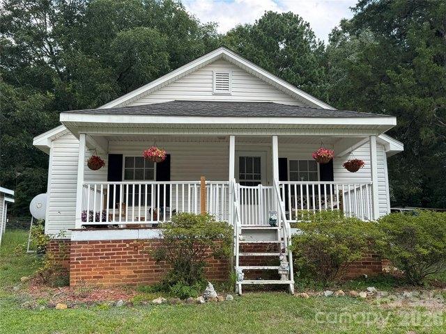 410 Spring St, Denton, NC 27239