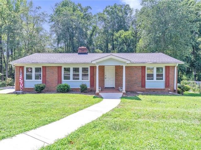 410 Stewart Dr, Easley, SC 29640