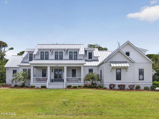 410 Sunrise Ct, Emerald Isle, NC 28594