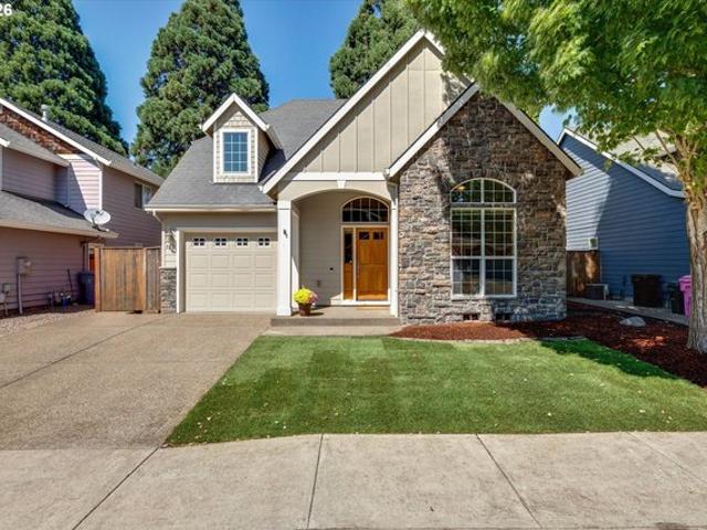 410 SW 14th Ct, Canby, OR 97013