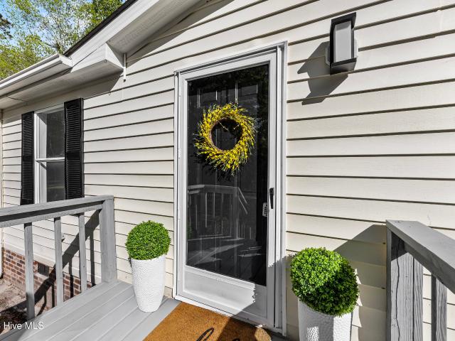 410 Pond View Lane