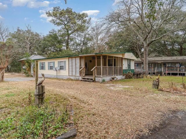 410 Ponderosa Dr, Murrells Inlet, SC 29576 | MLS #2500