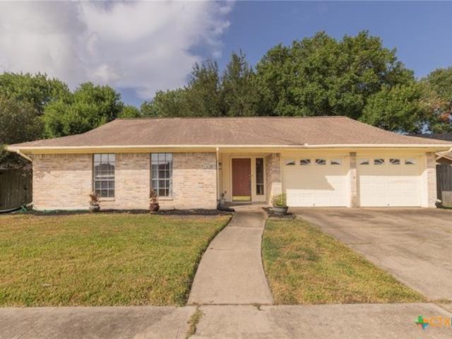410 Paisano Dr, Victoria, TX 77904