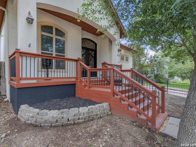410 Queen Anne Ct