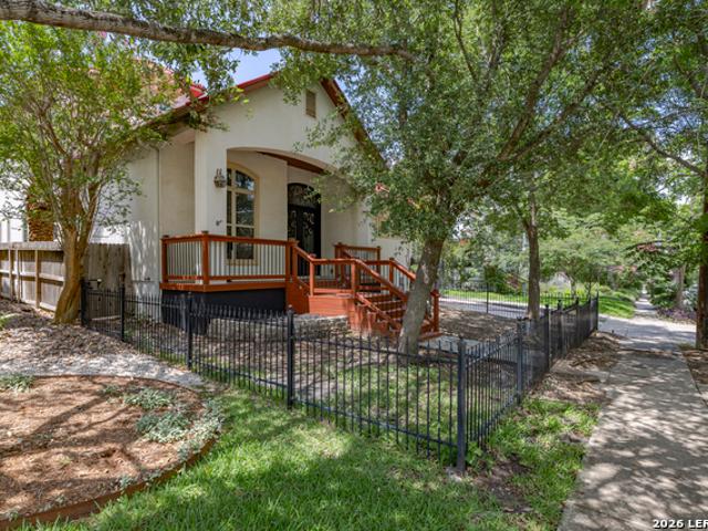 410 Queen Anne Ct