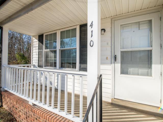 410 Roselawn Dr