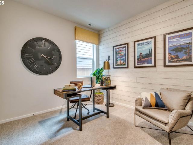 410 Reno ST NE