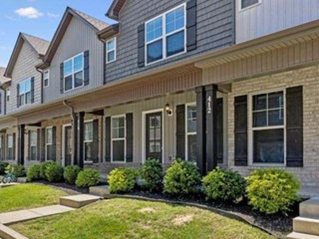 410 Rick McCormick Dr, La Vergne, TN 37086
