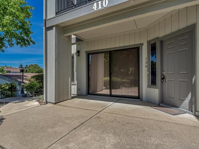 410 Ridgecrest Trl Apt 129, Redding, CA 96003