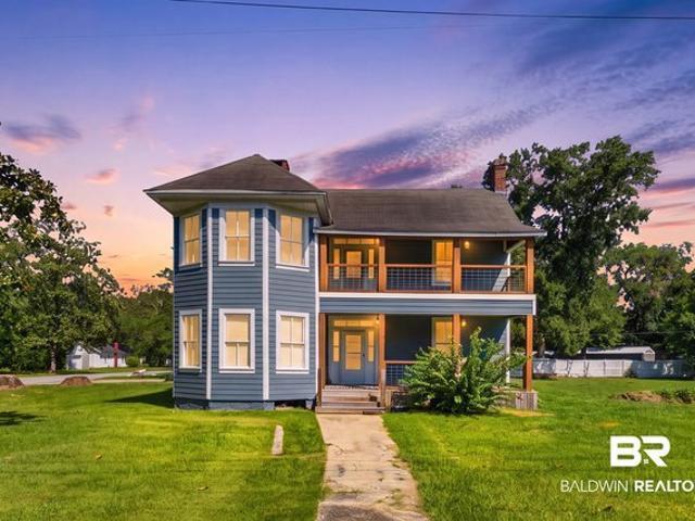 410 W 3rd St, Bay Minette, AL 36507
