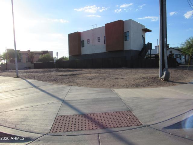 410 w yavapai street # 13