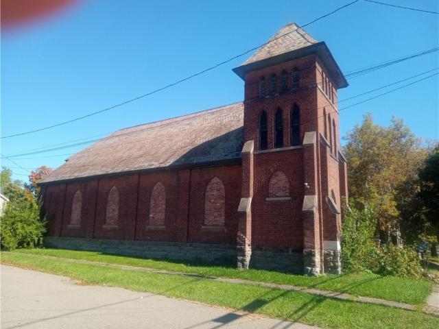 410 W Broad Street