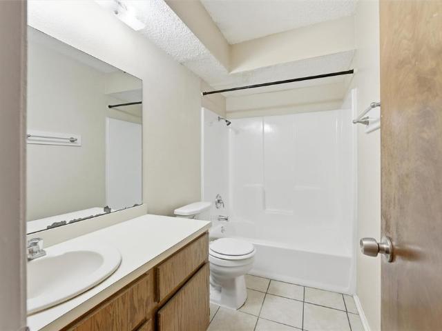 410 W Franklin Street # 6