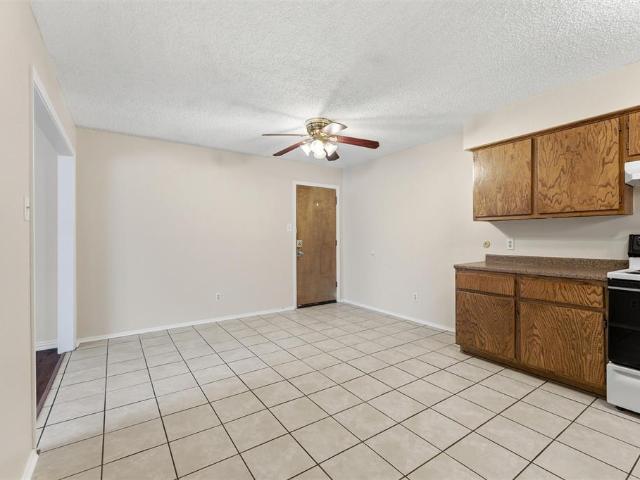 410 W Franklin Street # 8