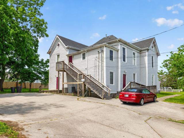 410 W Lexington Avenue