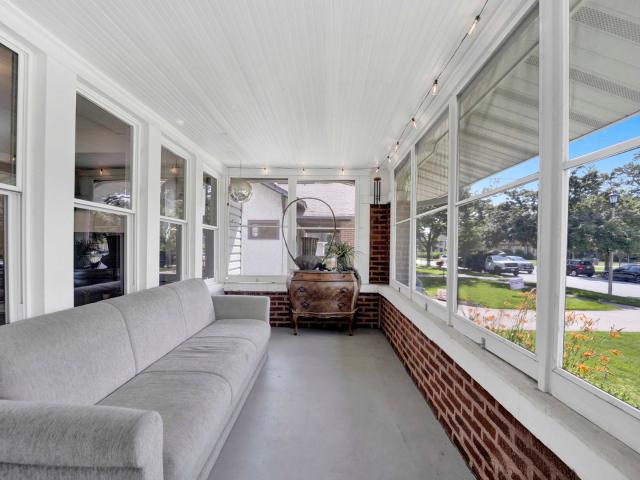 410 W Maple Street