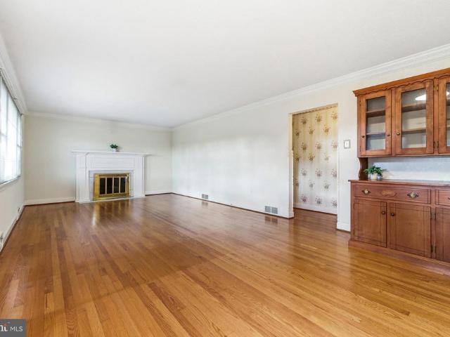410 W North Street