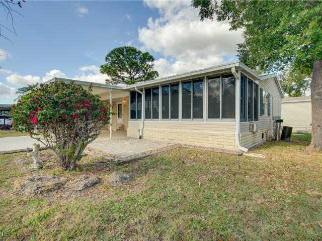 410 Woodale Ct, North Port, FL 34287 | MLS #2025020 | Compass