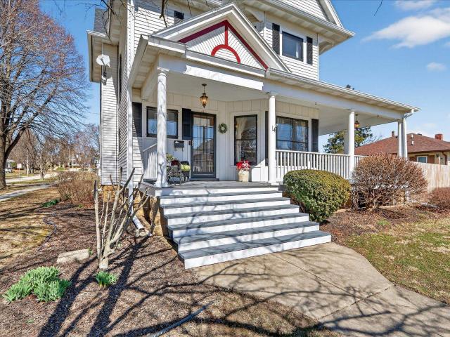410 Washington Street