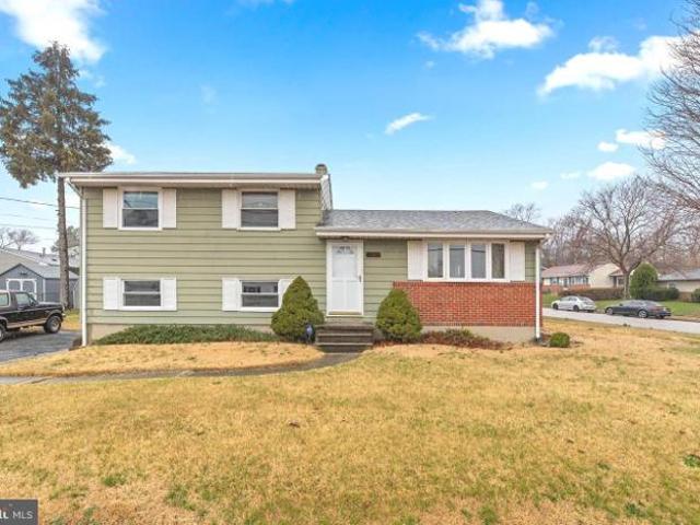 410 Wellham Ave, Glen Burnie, MD 21061