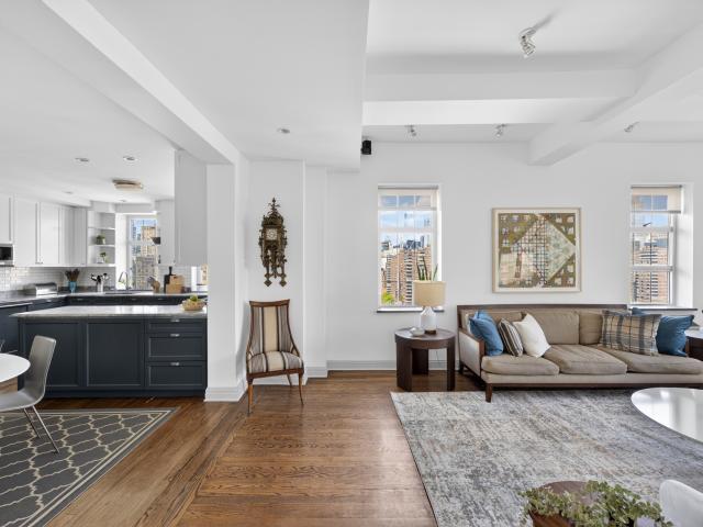 410 West 24th Street, New York, NY