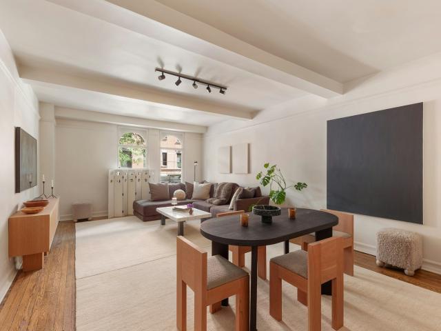 410 West 24th Street, New York, NY