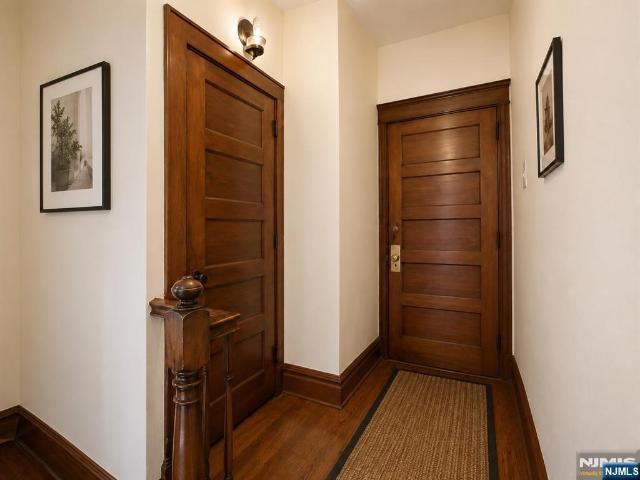 410 William Street # 2