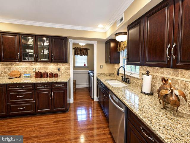 410 Valleybrook Drive