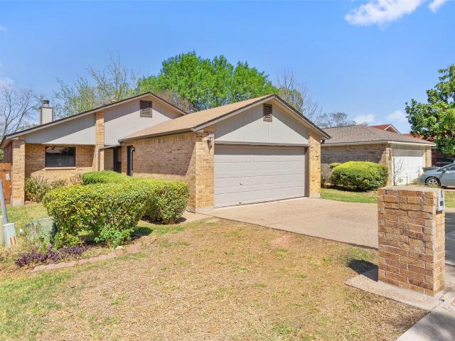 410 Village Ln