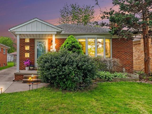 4114 McKinley St, Dearborn Heights, MI 48125