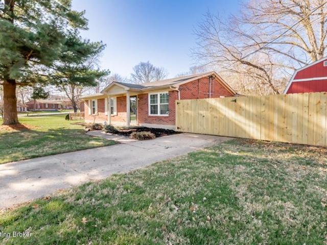 4114 Narcissus Dr, Louisville, KY 40219