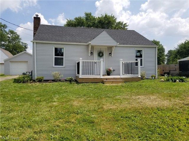 4114 Buchtel Ave NE, Louisville, OH 44641