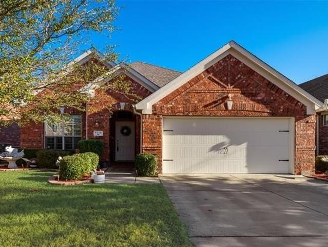 4114 Lee Hutson Dr, Sachse, TX 75048