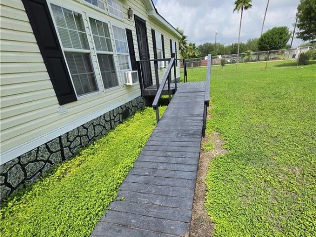 4114 Vivian Lane