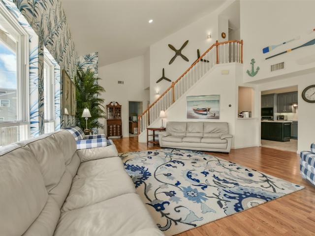 4115 Buccaneer Boulevard