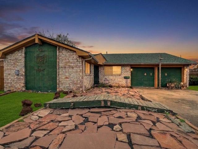 4115 Dalmatian Dr, Houston, TX
