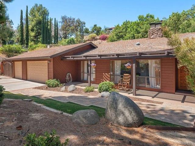 4116 Mars Way, La Mesa, CA 91941