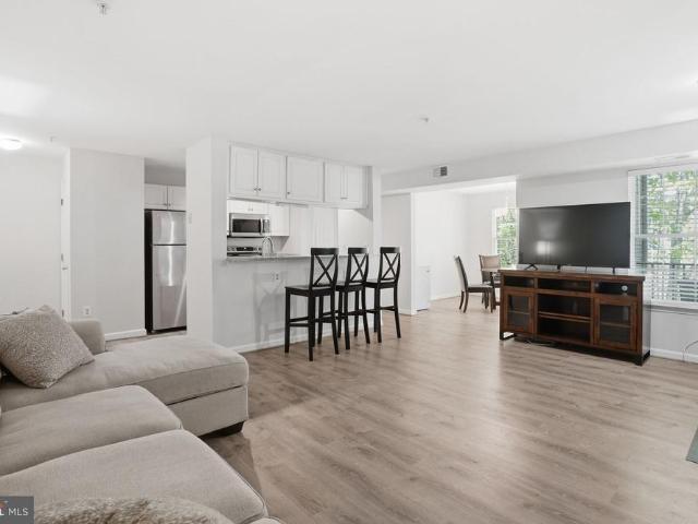 4116 Monument Court # 204