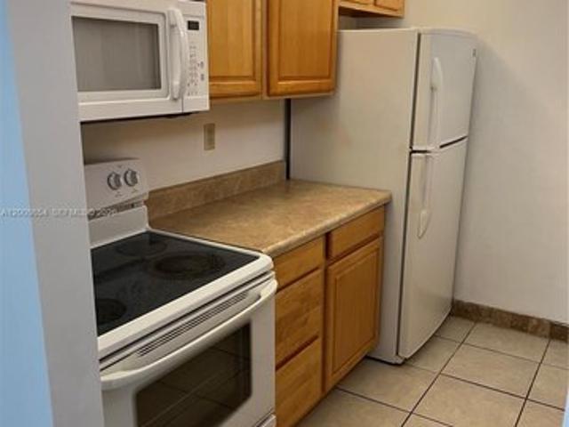 4116 NW 88th Ave Apt 104, Coral Springs, FL 33065