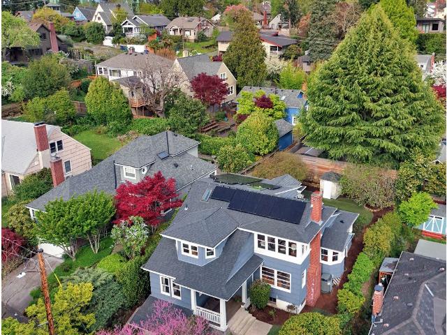 4116 NE 17TH AVE