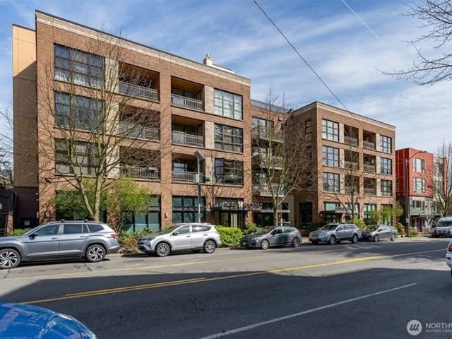 4116 California Ave SW Apt 401, Seattle, WA 98116