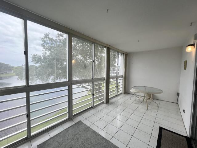 4116 Cambridge E, Deerfield Beach, FL 33442 | MLS #B26016