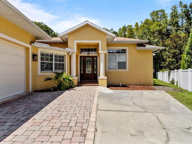 4116 Woodacre Ln, Tampa, FL 33624 | MLS #TB8438