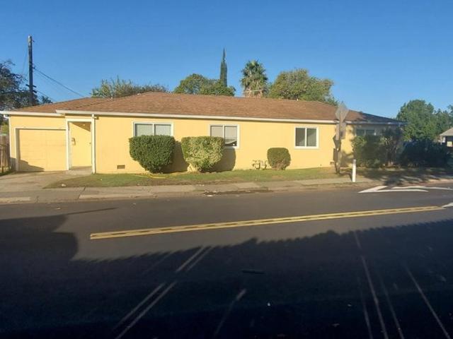 4116 20th Ave, Sacramento, CA 95820