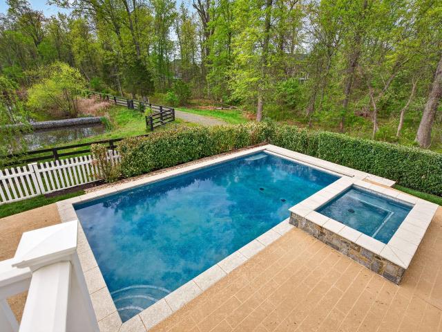 41177 Turkey Oak Drive
