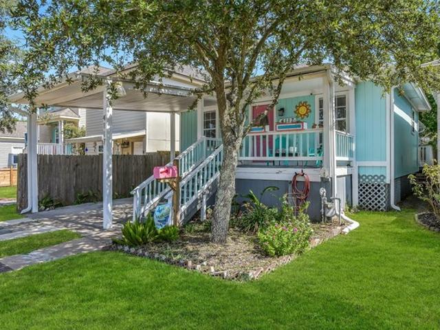 4117 Avenue M 1/2, Galveston, TX 77550