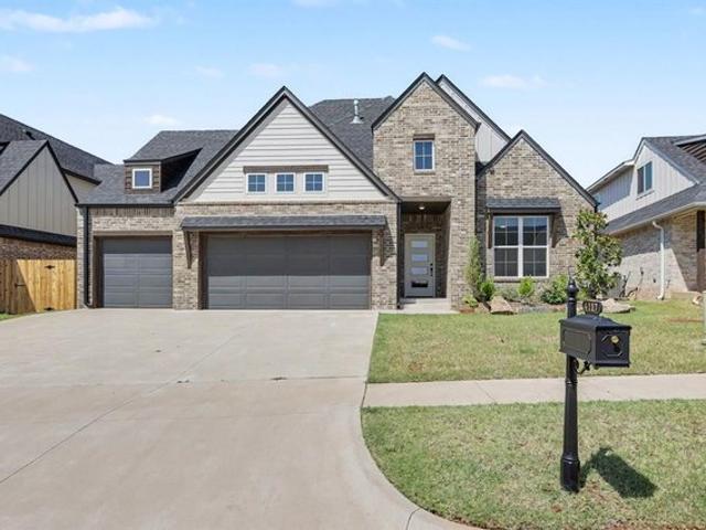 4117 Emery Dr, Edmond, OK 73034
